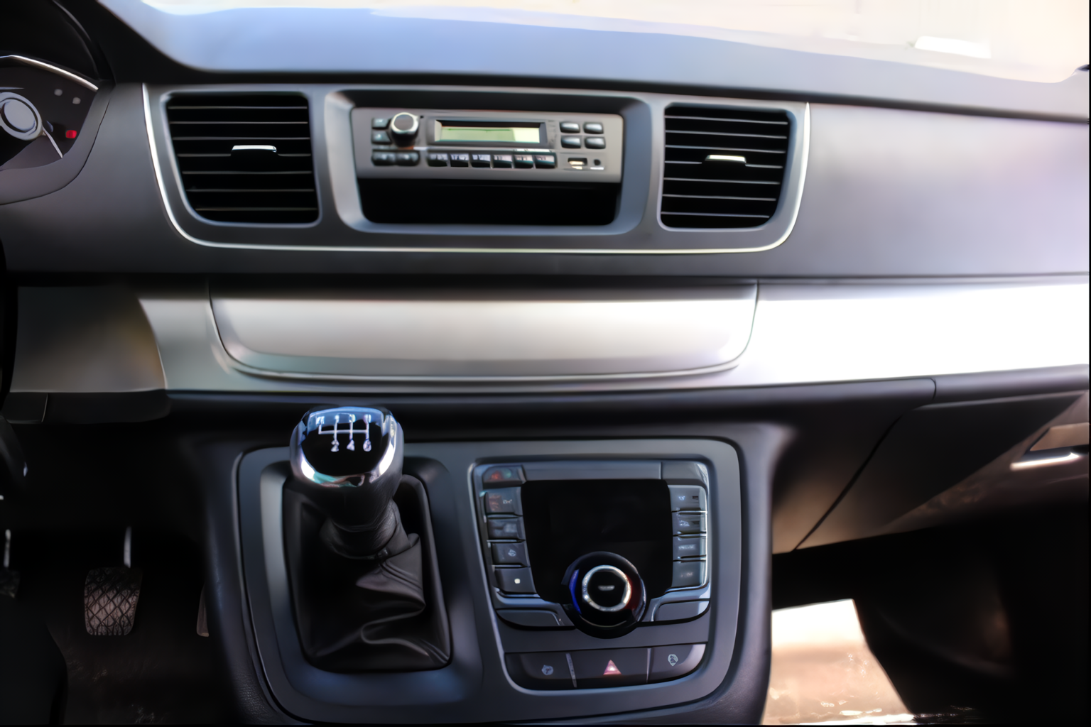 AVIOR G10 купить в Беларуси — Цена на авто AVIOR G10